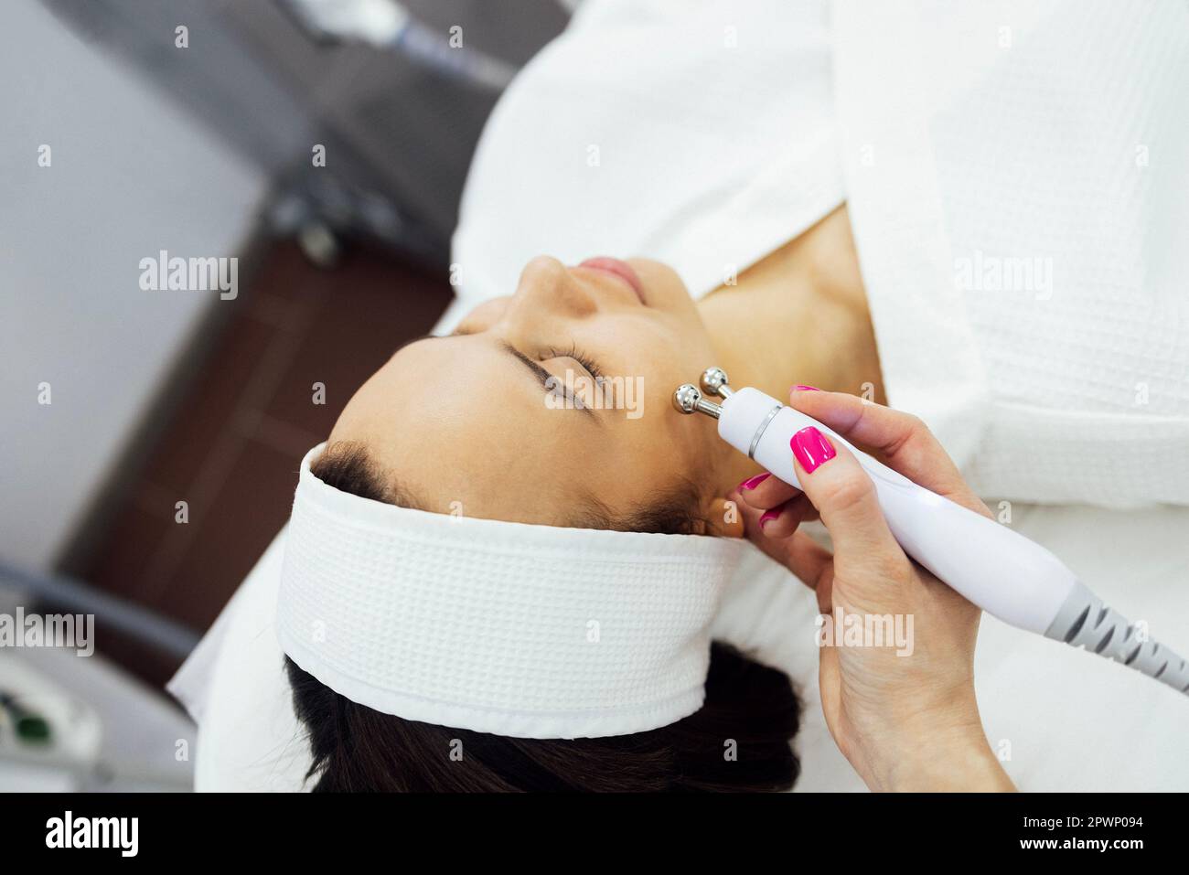 Cosmetology light equipment. Anti age and wrinkle. Microcurrent ...