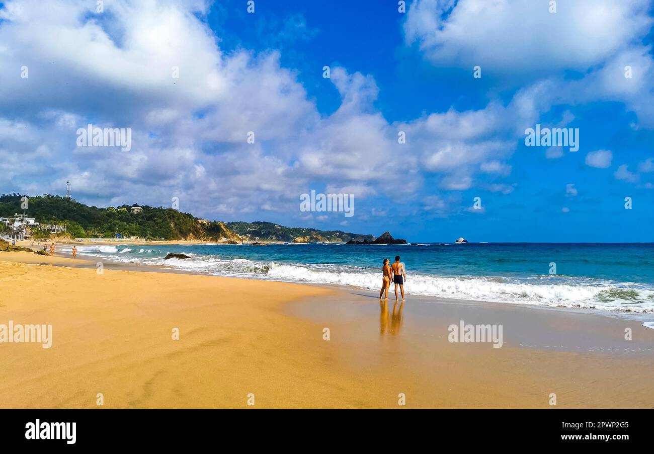 Playa mazunte mexico hi-res stock photography and images - Alamy