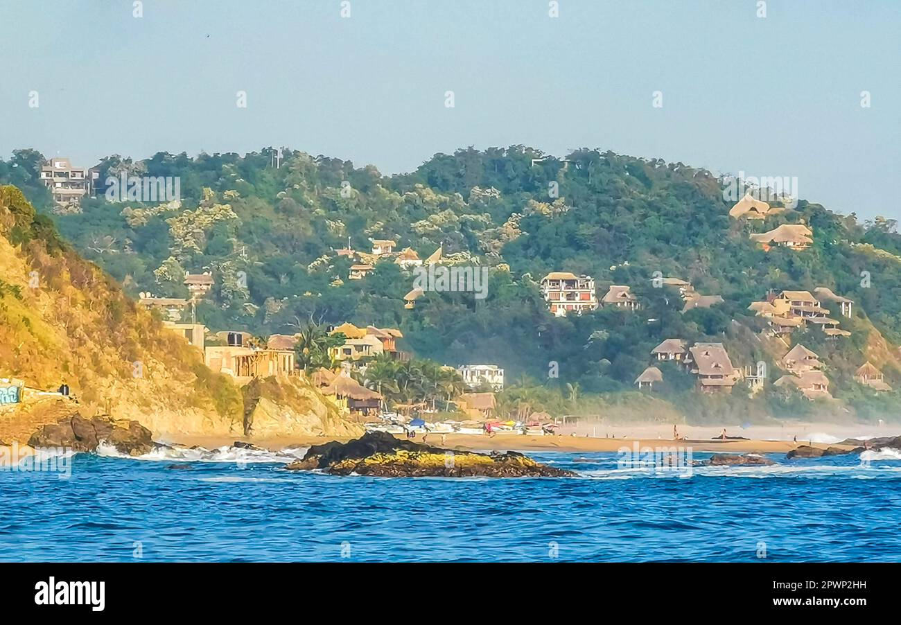 Playa mazunte mexico hi-res stock photography and images - Alamy