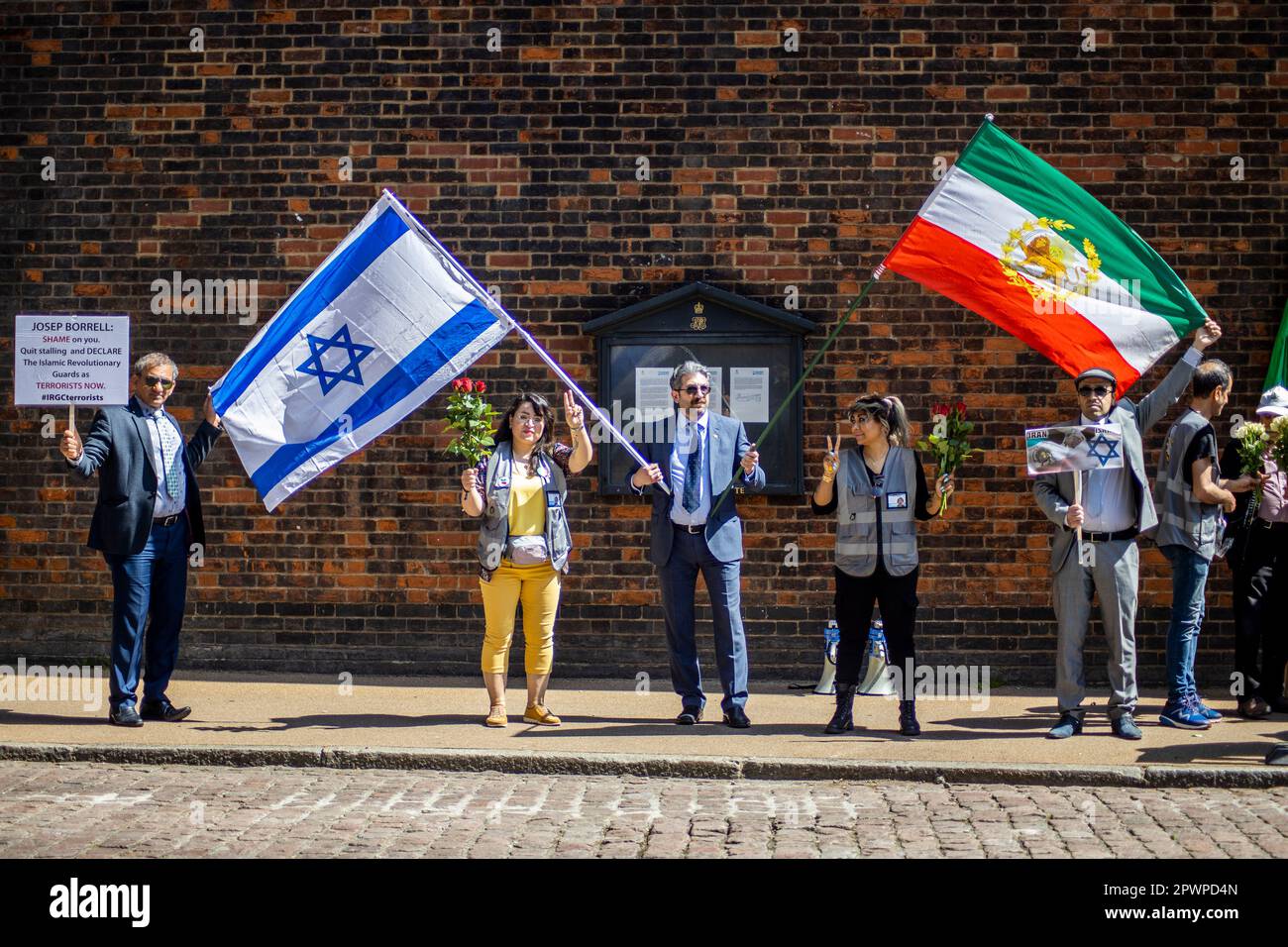 After the historic visit of Iran's Crown Prince, Reza Pahlavi, to ...
