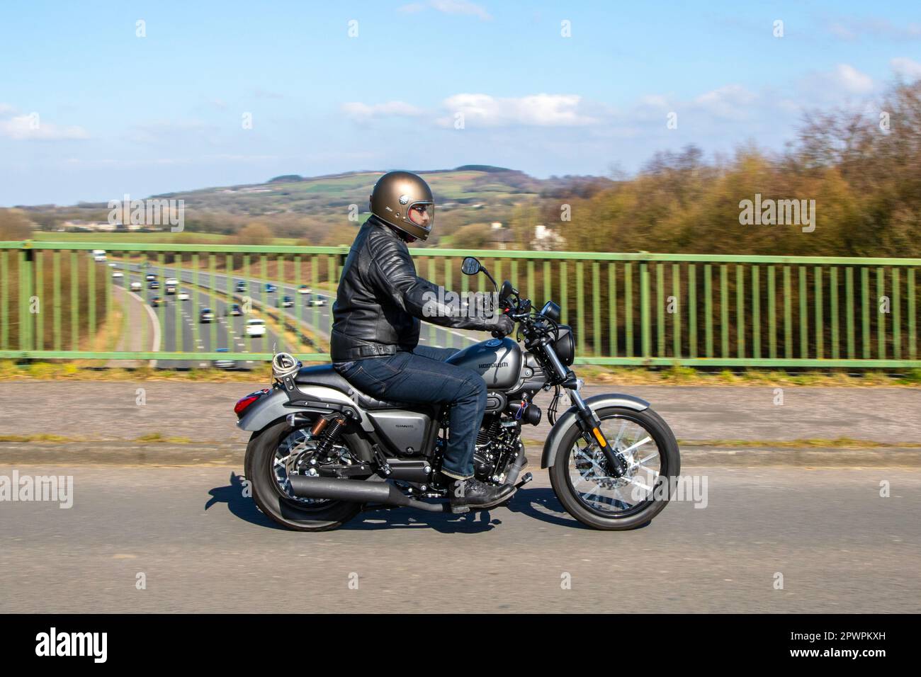2021 Sinnis Hoodlum, budget learner friendly cruiser bike; crossing ... 2021 Sinnis Hoodlum, budget learner friendly cruiser bike; crossing ...