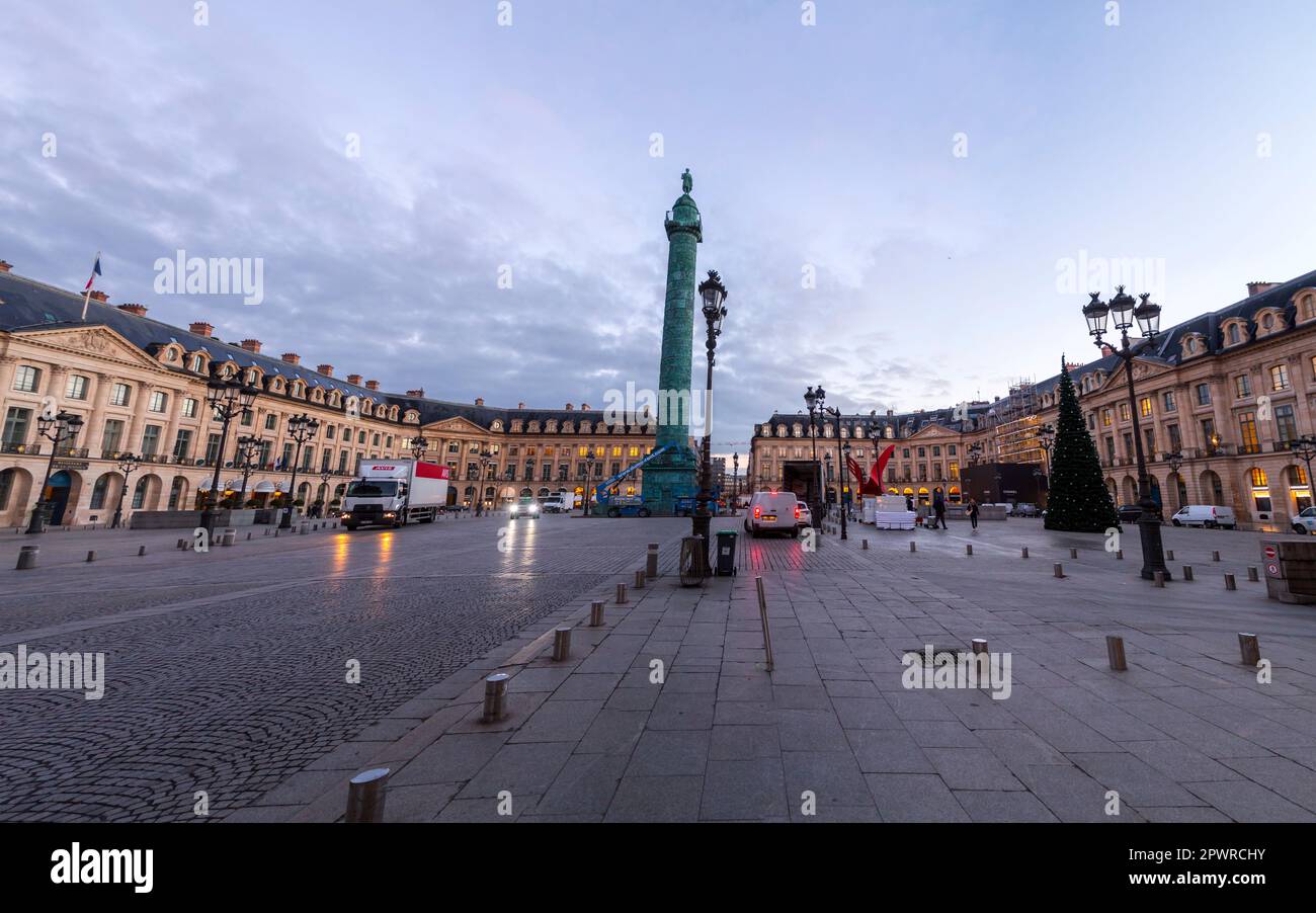 Place louis le grand hi-res stock photography and images - Alamy