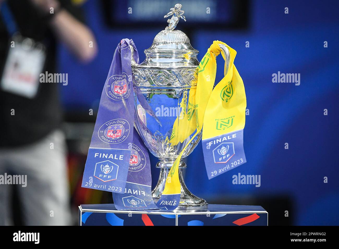 The french cup trophy hi-res stock photography and images - Alamy