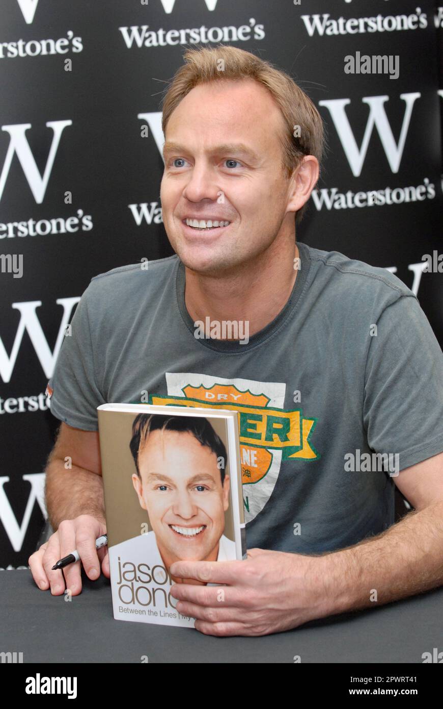 Jason Donovan, Waterstones, Bluewater, Kent. UK Stock Photo - Alamy