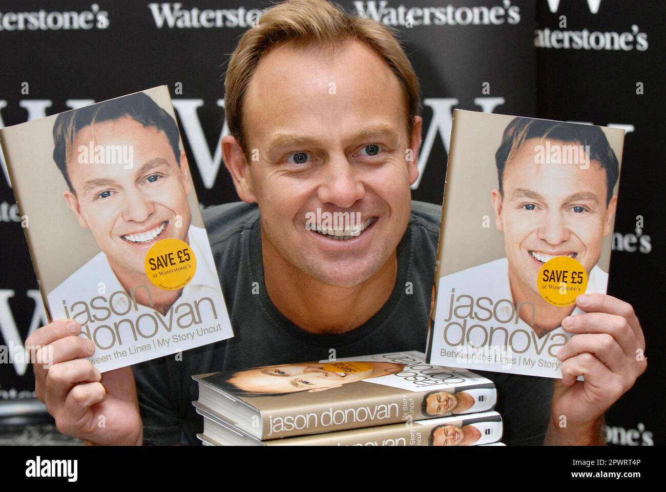 Donovan singer hi-res stock photography and images - Alamy