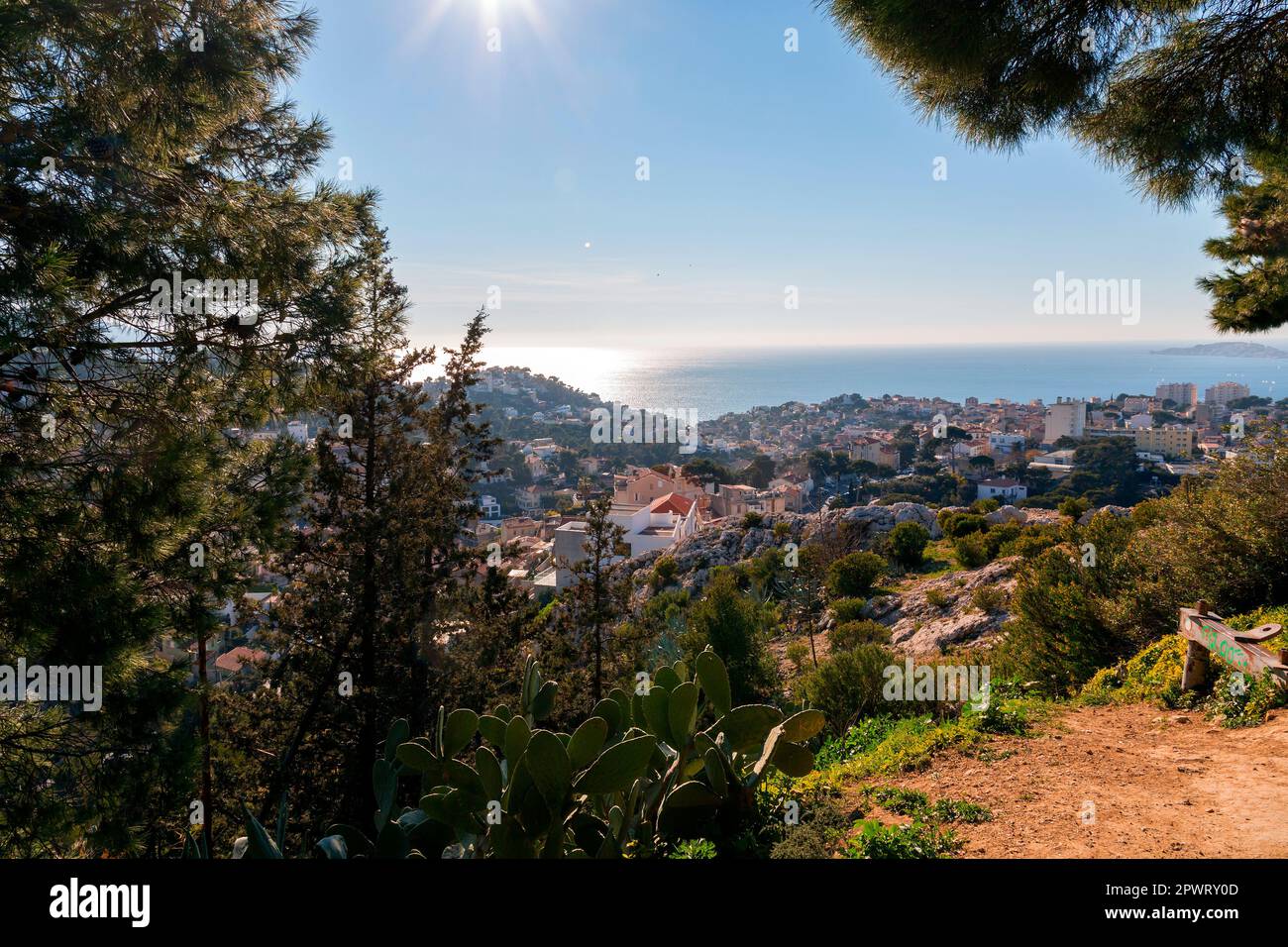 Marseille horizon hi-res stock photography and images - Alamy