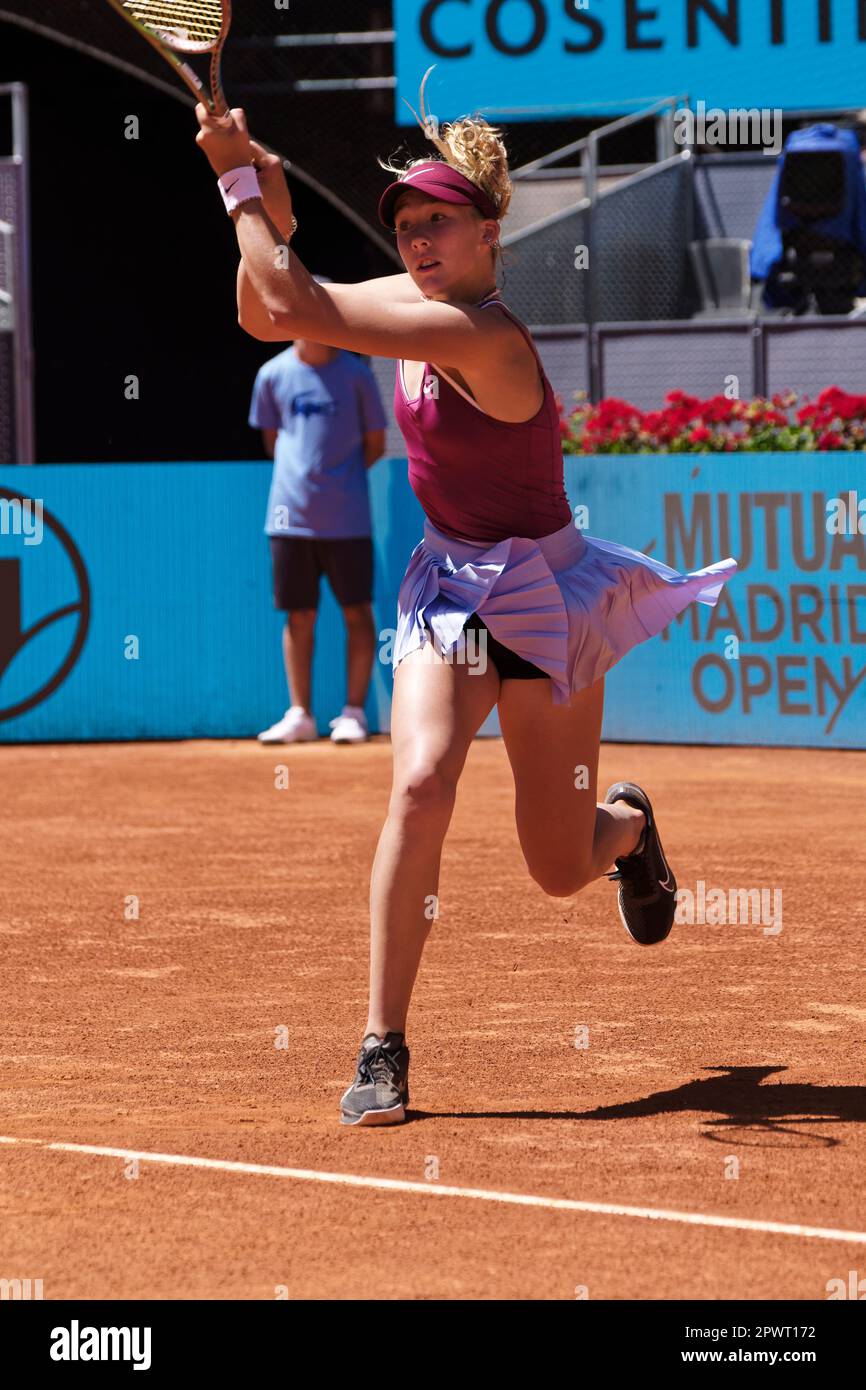 Mirra andreeva v aryna sabalenka hi-res stock photography and images ...