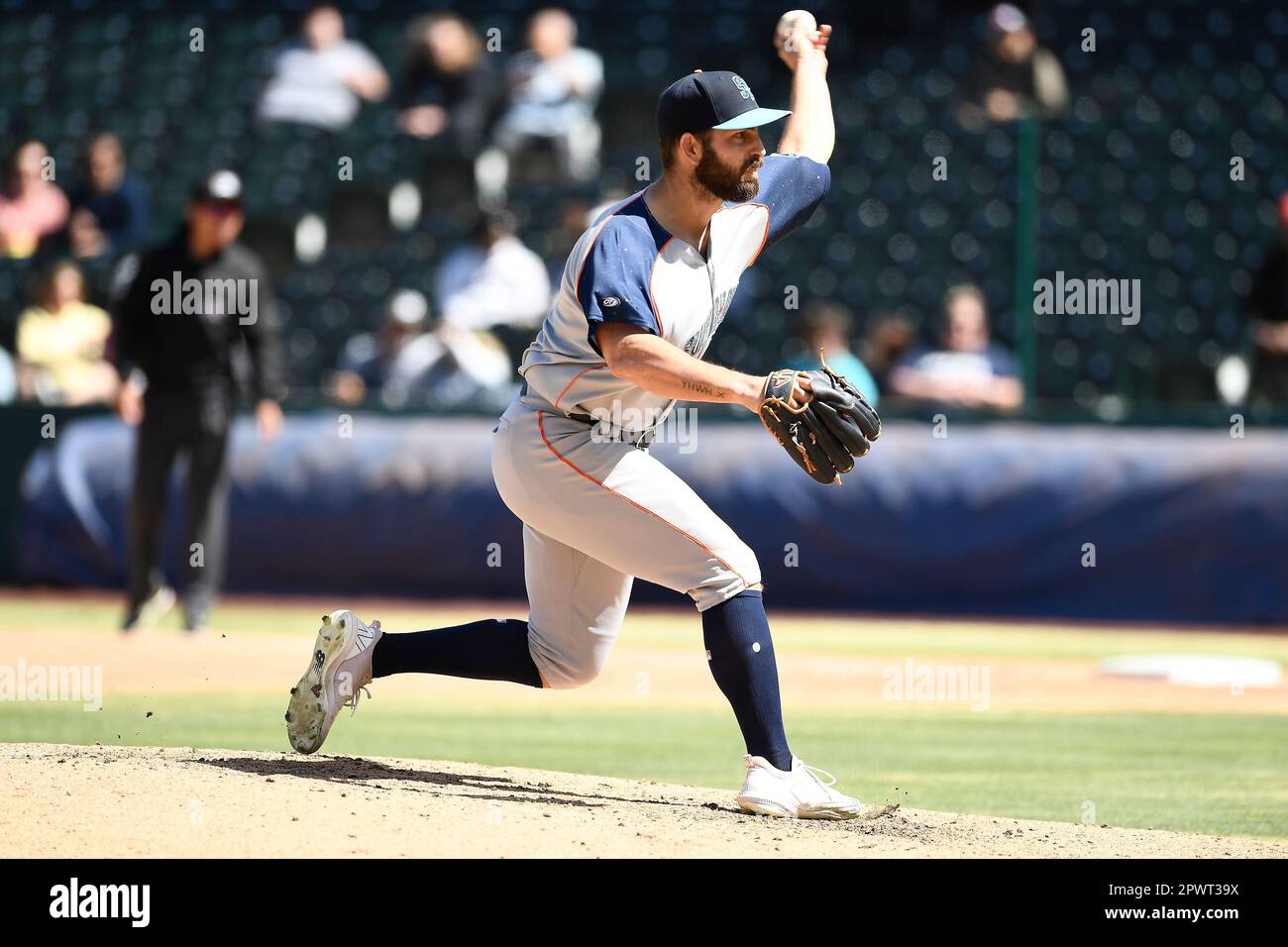 Relief pitcher Austin Davis (39) of the Sugar Land Space Cowboys ...