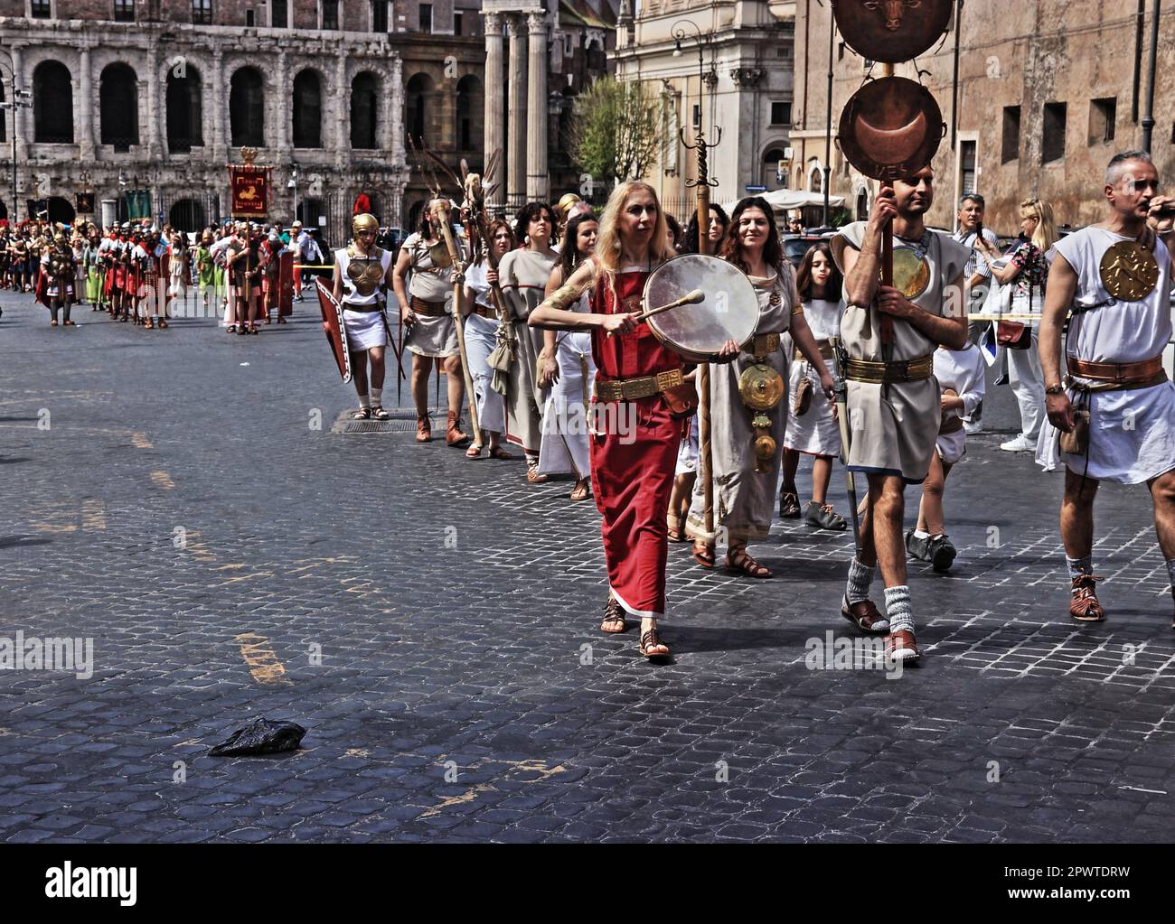 Rome's birthday 2023, historical parade Stock Photo - Alamy