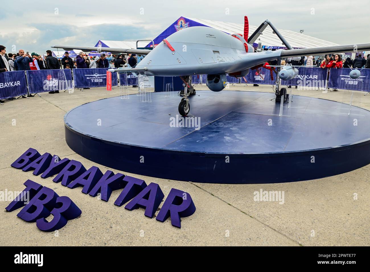 Istanbul, T¨¹rkiye. 29th Apr, 2023. A Bayraktar TB-3 unmanned aerial ...