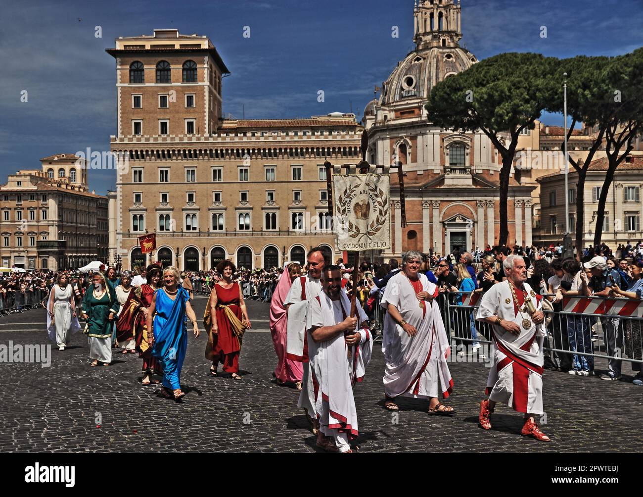 Rome's birthday 2023, historical parade Stock Photo - Alamy