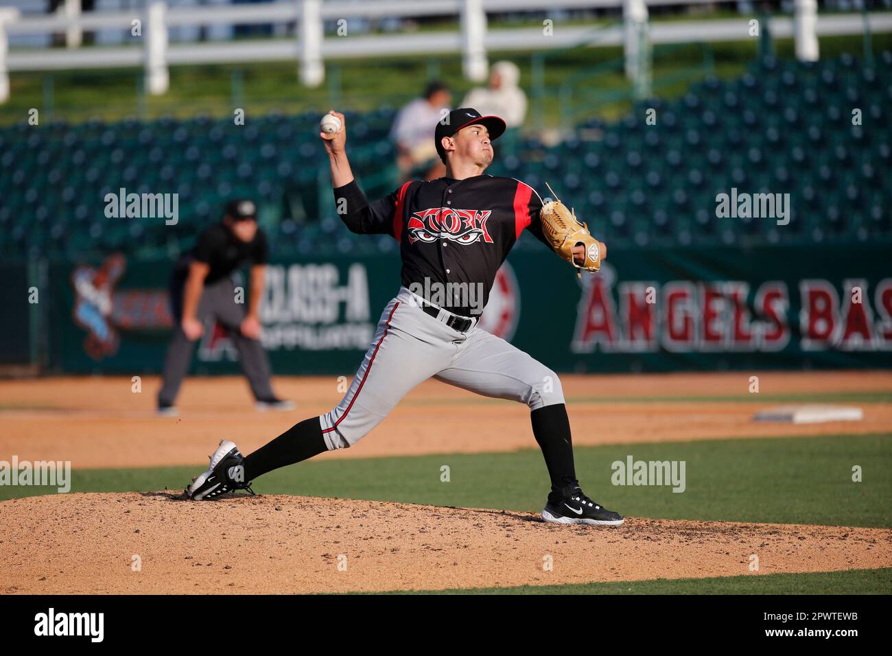 Relief pitcher Manuel Castro (26) of the Lake Elsinore Storm pitches ...