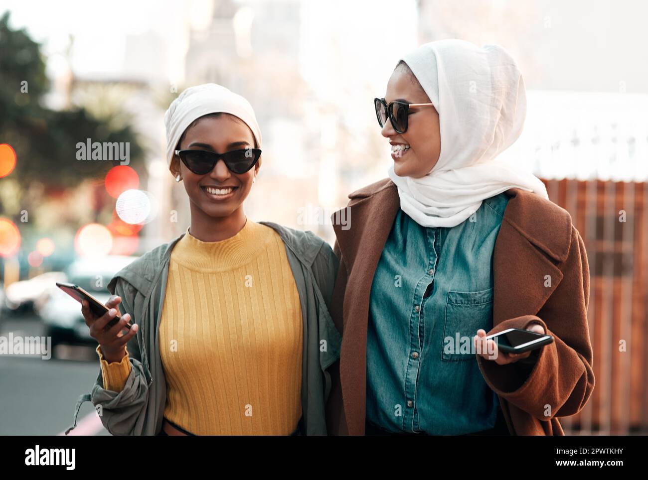 Sight-seeing with my best friend. two attractive young muslim women ...
