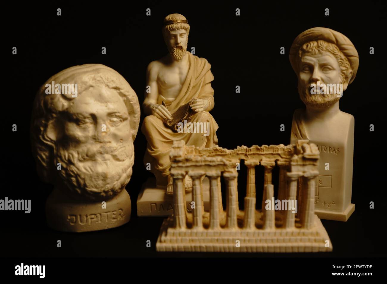 Ancient greece math hi-res stock photography and images - Alamy