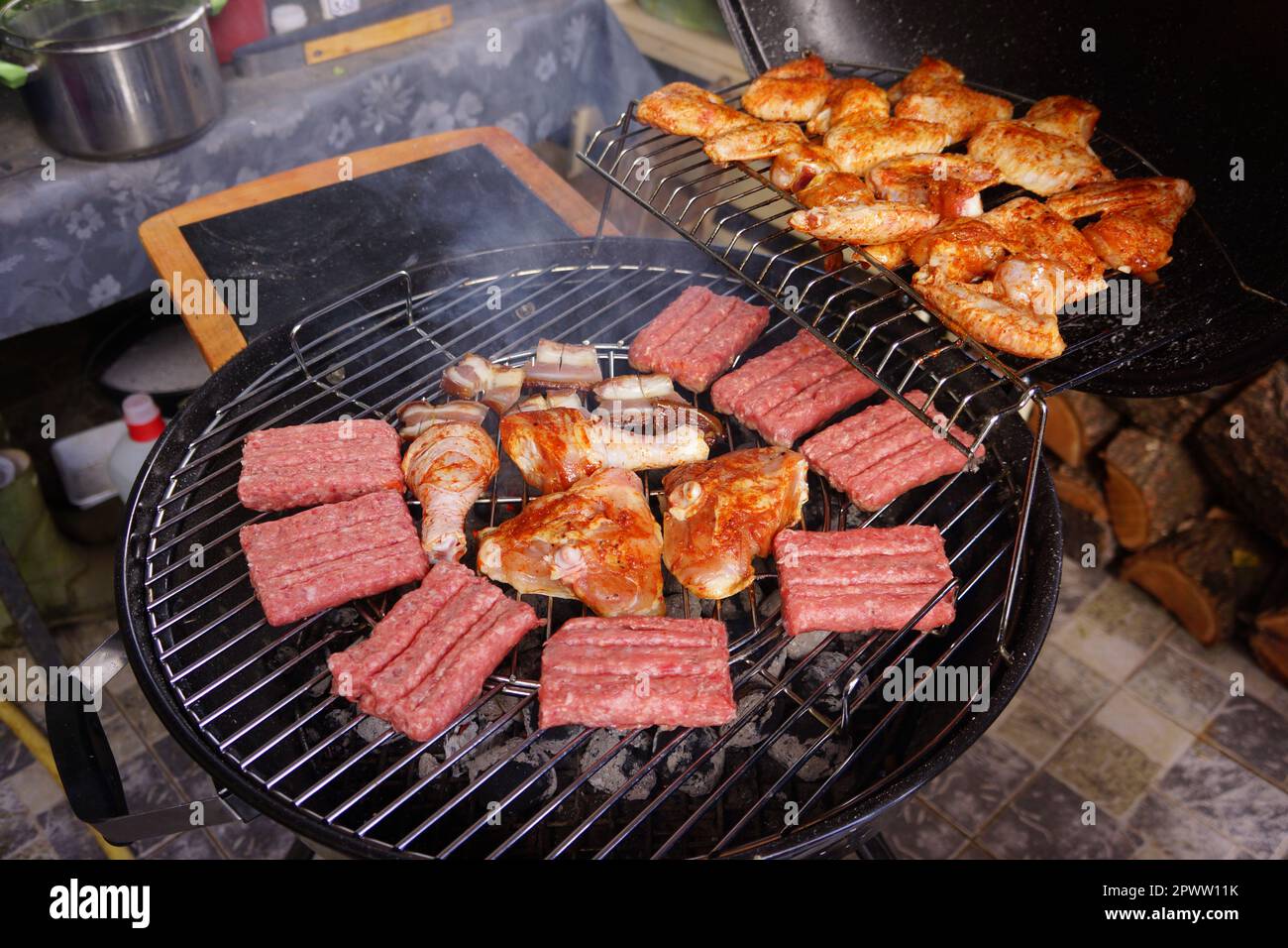 Wet barbecue hi-res stock photography and images - Alamy
