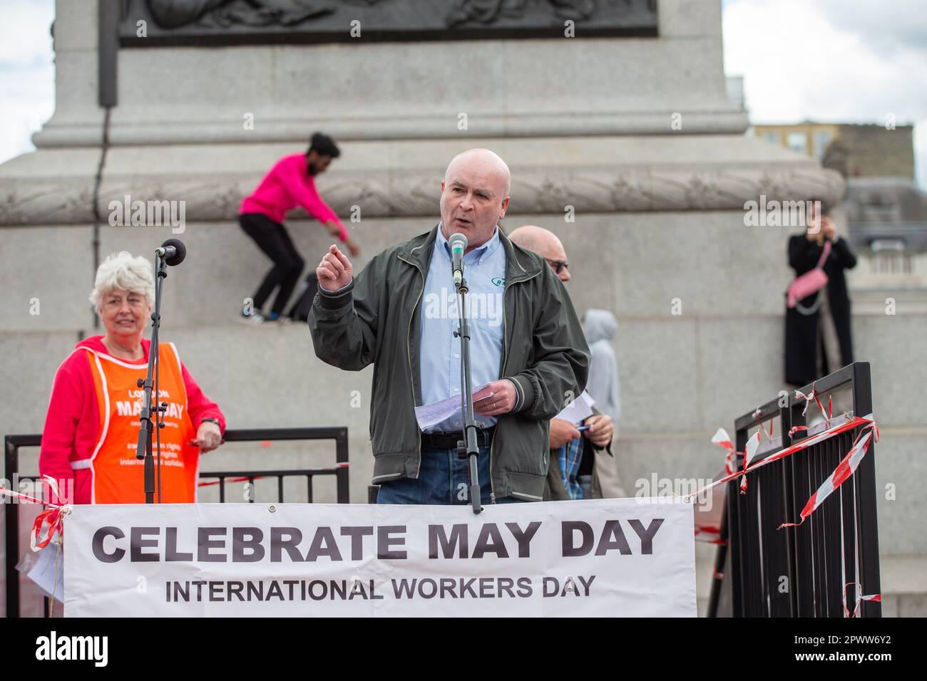 Mick lynch microphone hi-res stock photography and images - Alamy