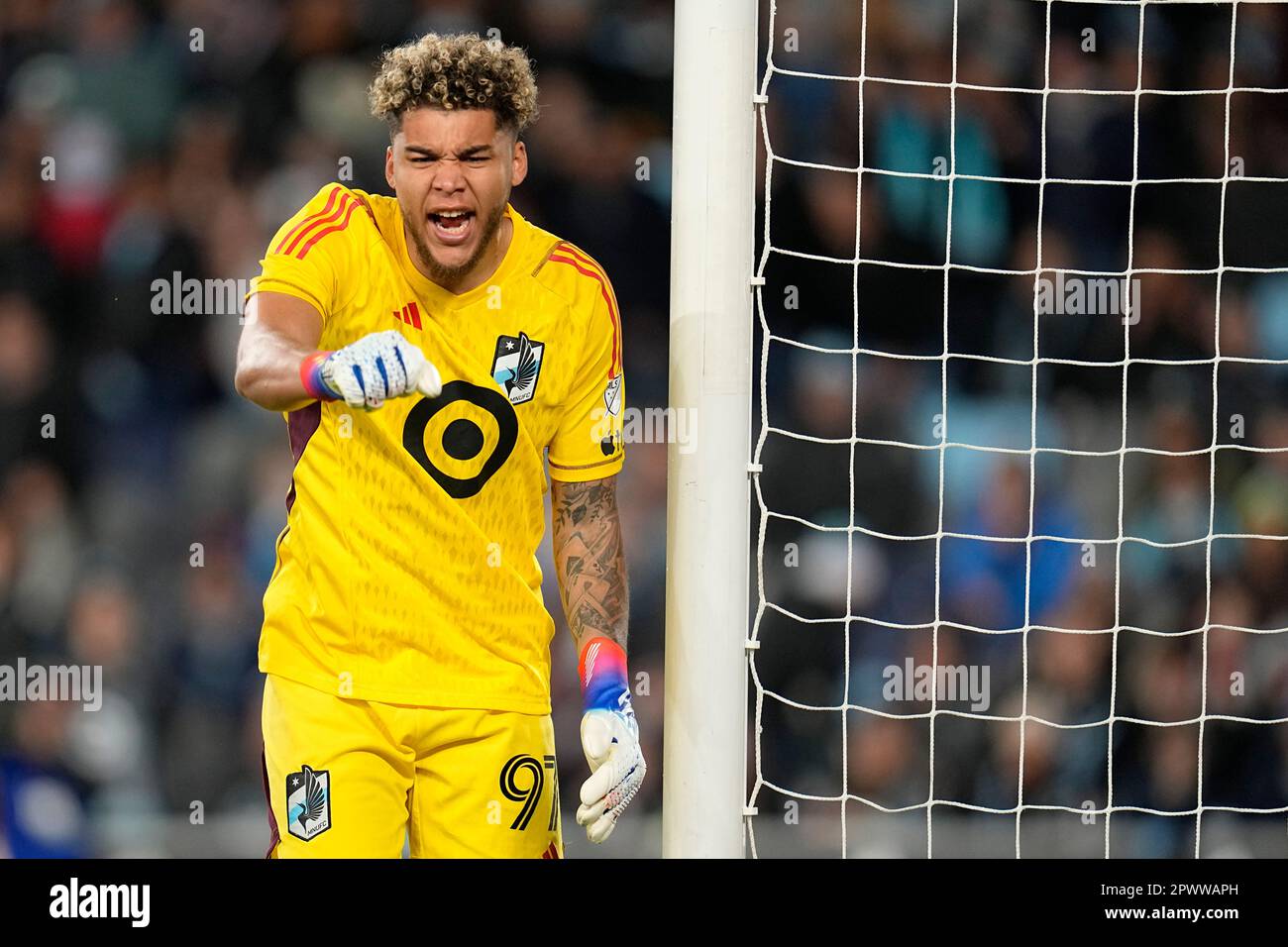 Minnesota United goalkeeper Dayne St. Clair cheers towards teammates ...