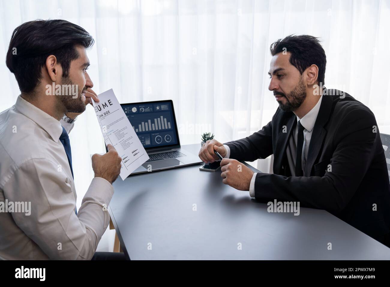Cv interview bad hi-res stock photography and images - Alamy