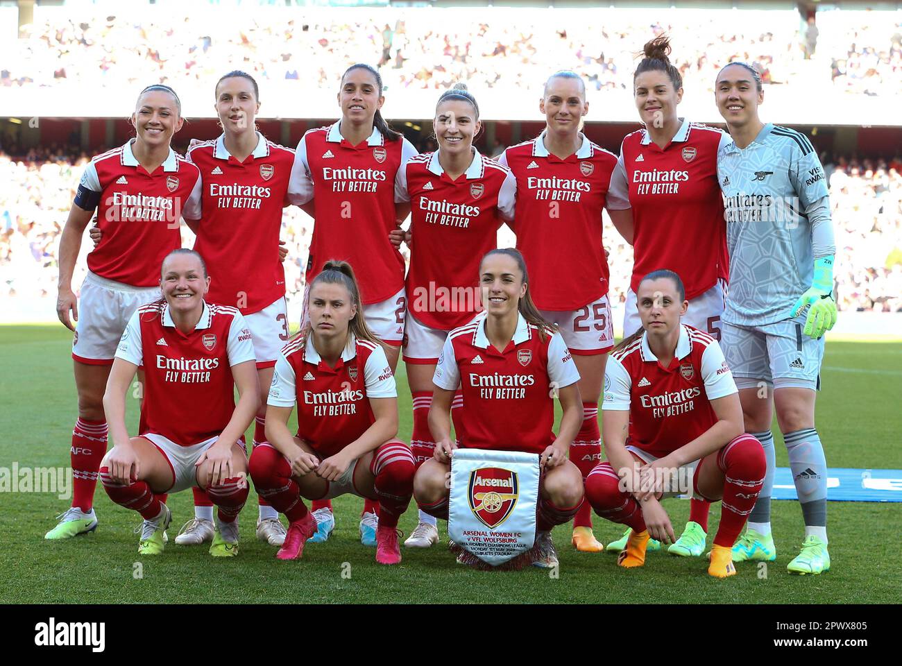 Arsenal team photo 2023 hi-res stock photography and images - Alamy