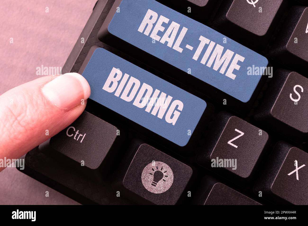 Conceptual caption Real Time Bidding, Business overview Buy and sell ... Conceptual caption Real Time Bidding, Business overview Buy and sell ...