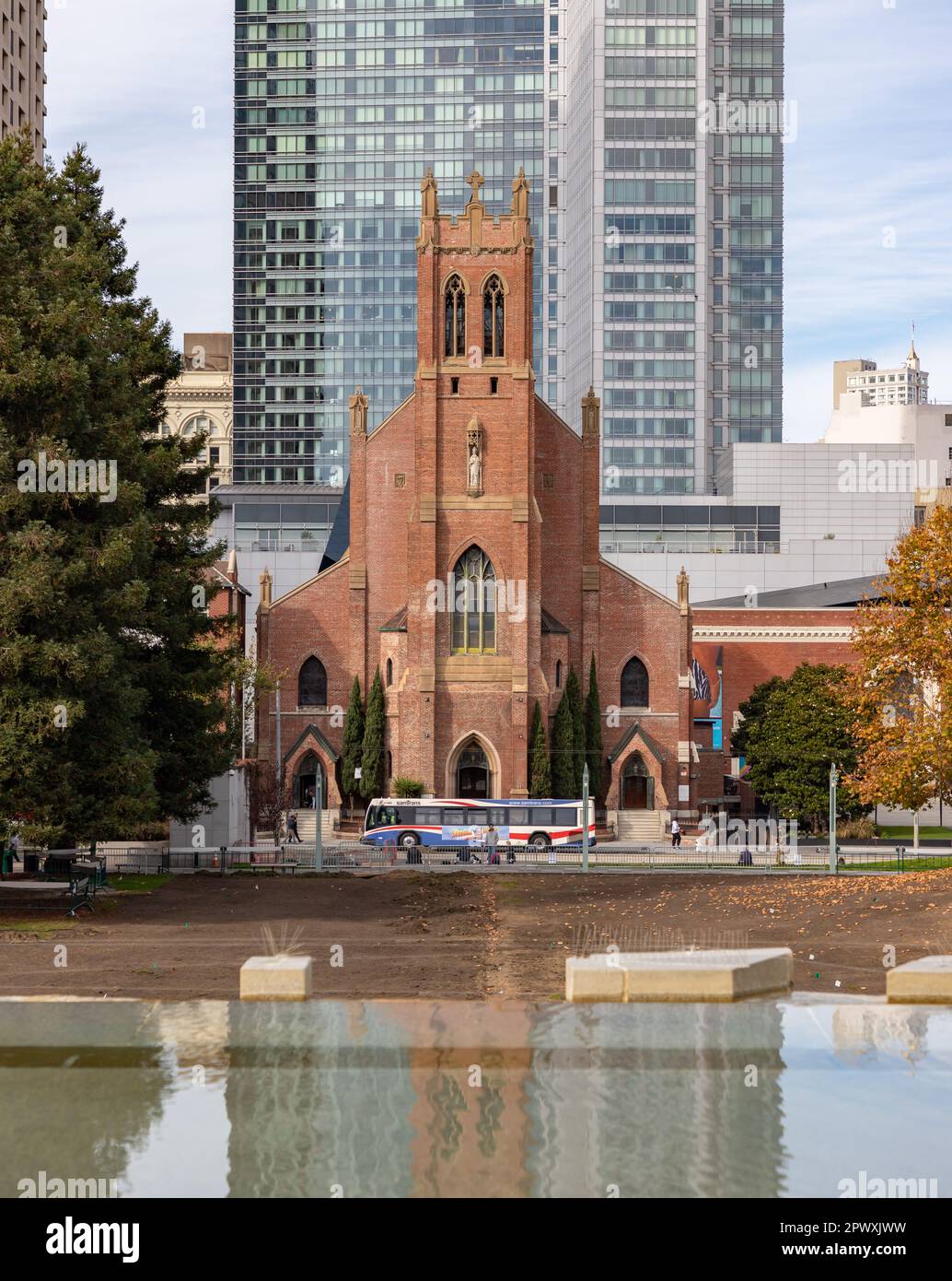 San patrick hi-res stock photography and images - Alamy