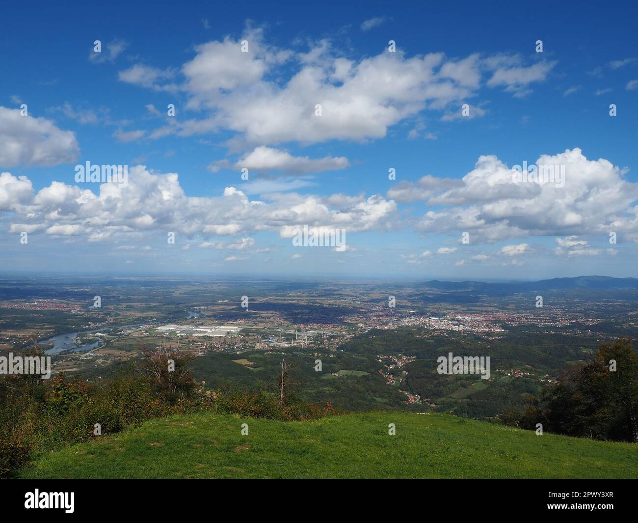 Guchevo, a mountain, the highest point Crni vrh, belongs to the lower ...
