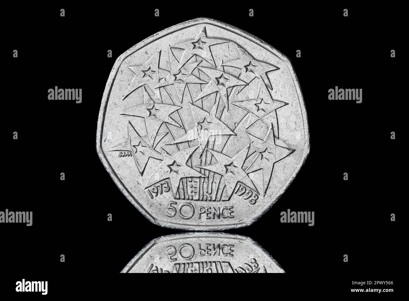 1998 fifty pence coin hi-res stock photography and images - Alamy