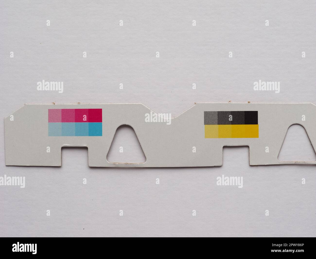 Colour bars printed outside the trim area for density quality control ...