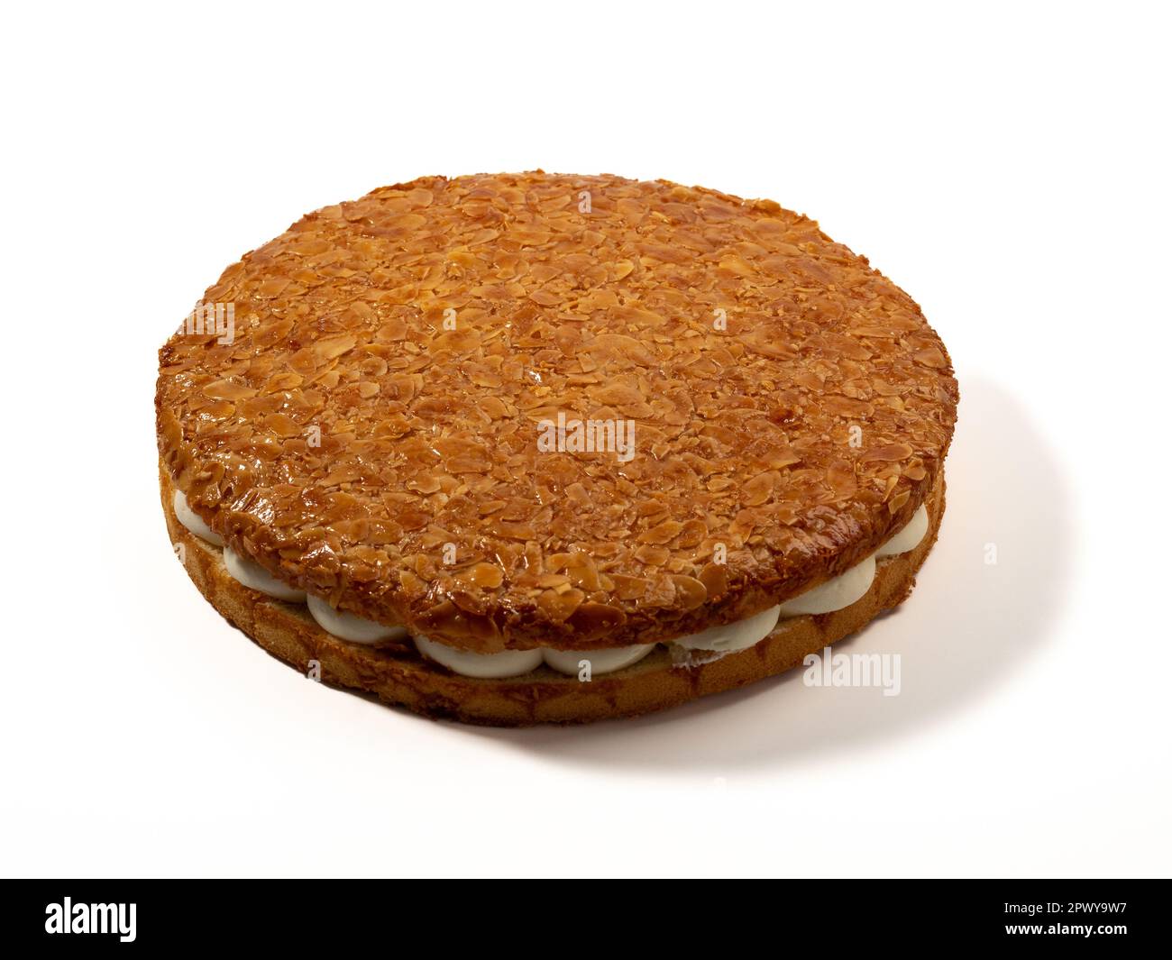 Bee sting cake, light cake with cream filling, with crispy almonds ...