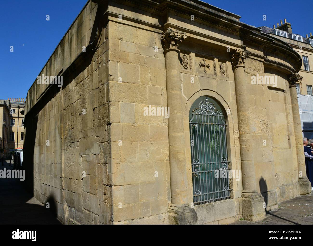 Cross bath thermae bath spa bath hi-res stock photography and images ...