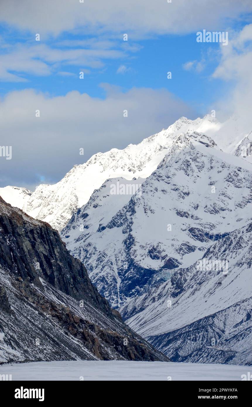 South island in new zealand hi-res stock photography and images - Alamy