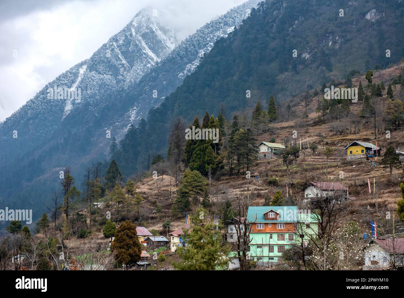 Tibet sikkim border hi-res stock photography and images - Alamy