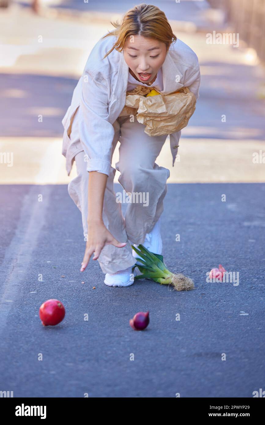 Tripping accident hi-res stock photography and images - Alamy