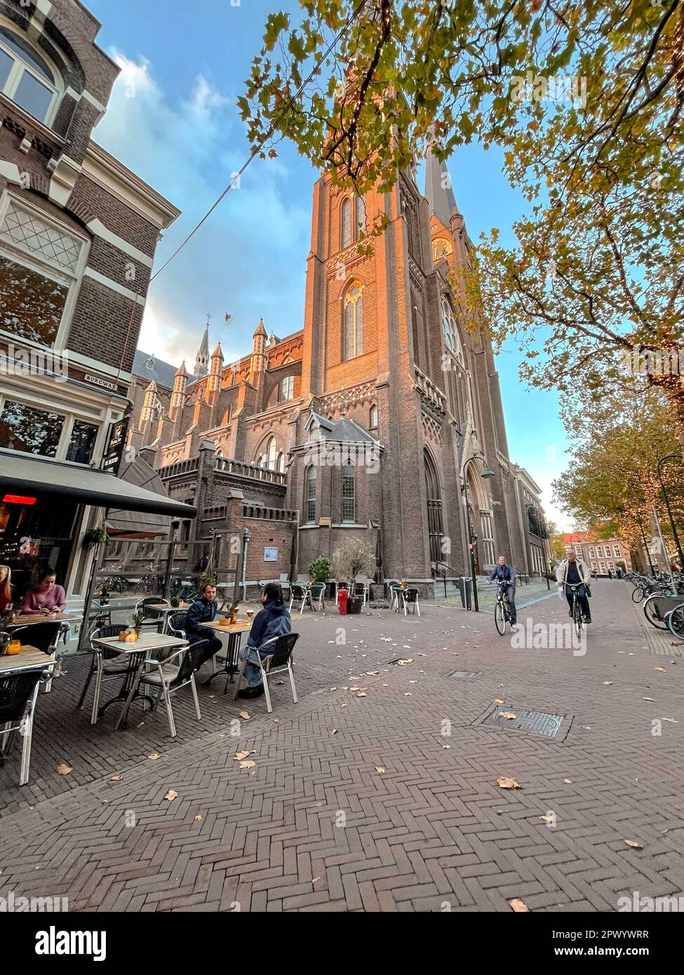 Delft, The Netherlands - October 15, 2021: The New Church of Delft or ...