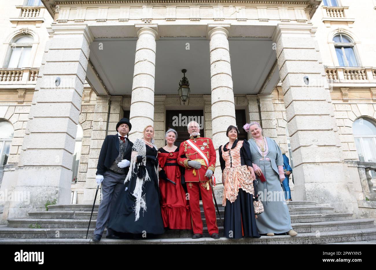 Pula, Croatia. 30th Apr, 2023. People dresed in historical costumes of ...