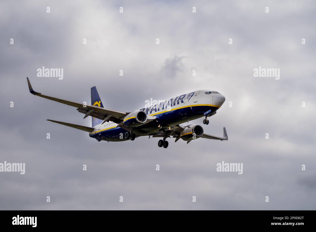 Bournemouth, United Kingdom - May 1st 2023: Ryanair Boeing 737-8 ...