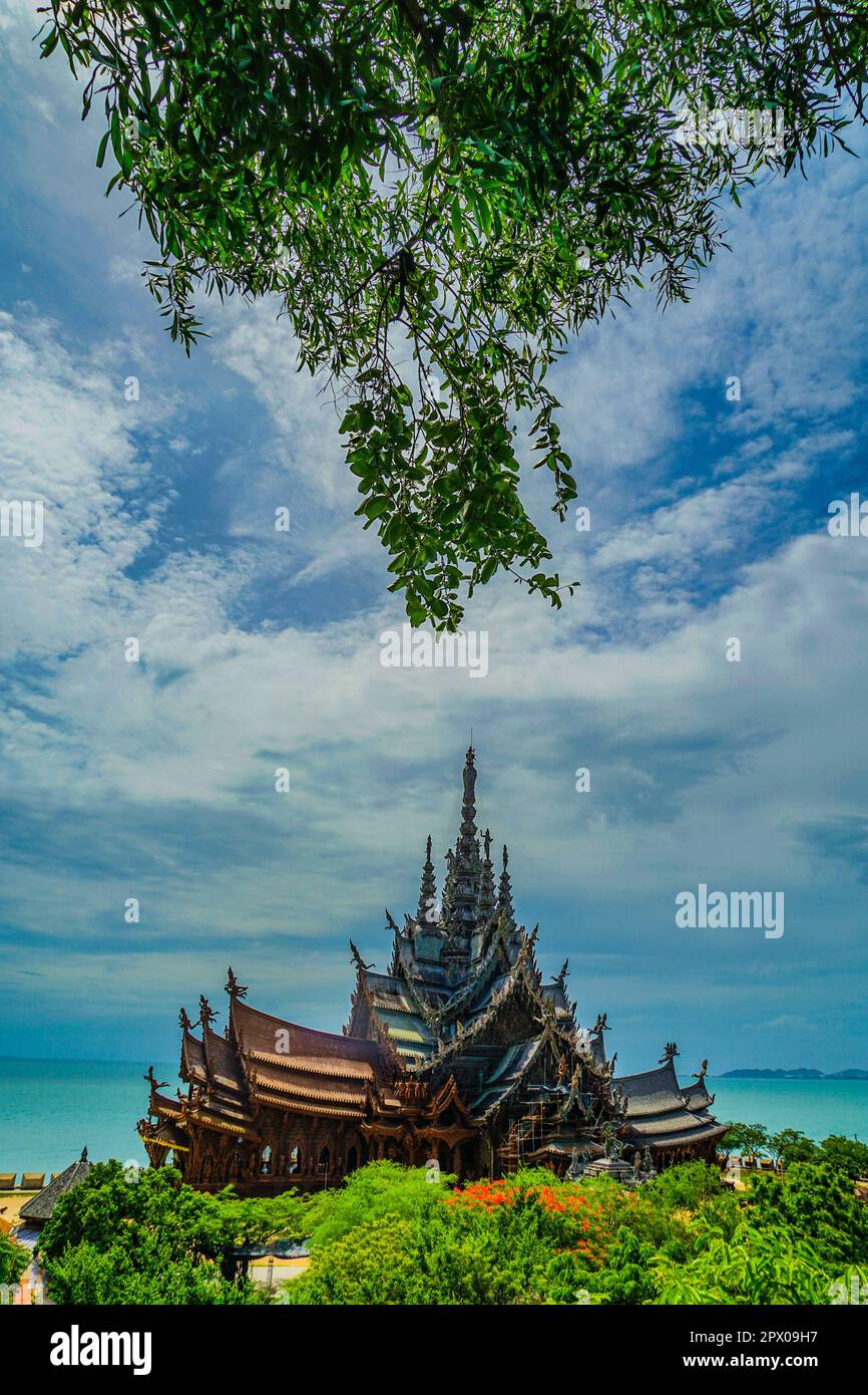 Sanctuari Oob Truth (Thailand Cheongburi Province). Shooting Location ...