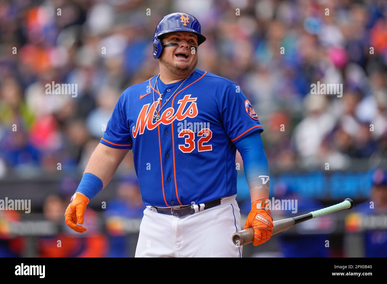 New York Mets' Daniel Vogelbach reacts after being called for a strike ...