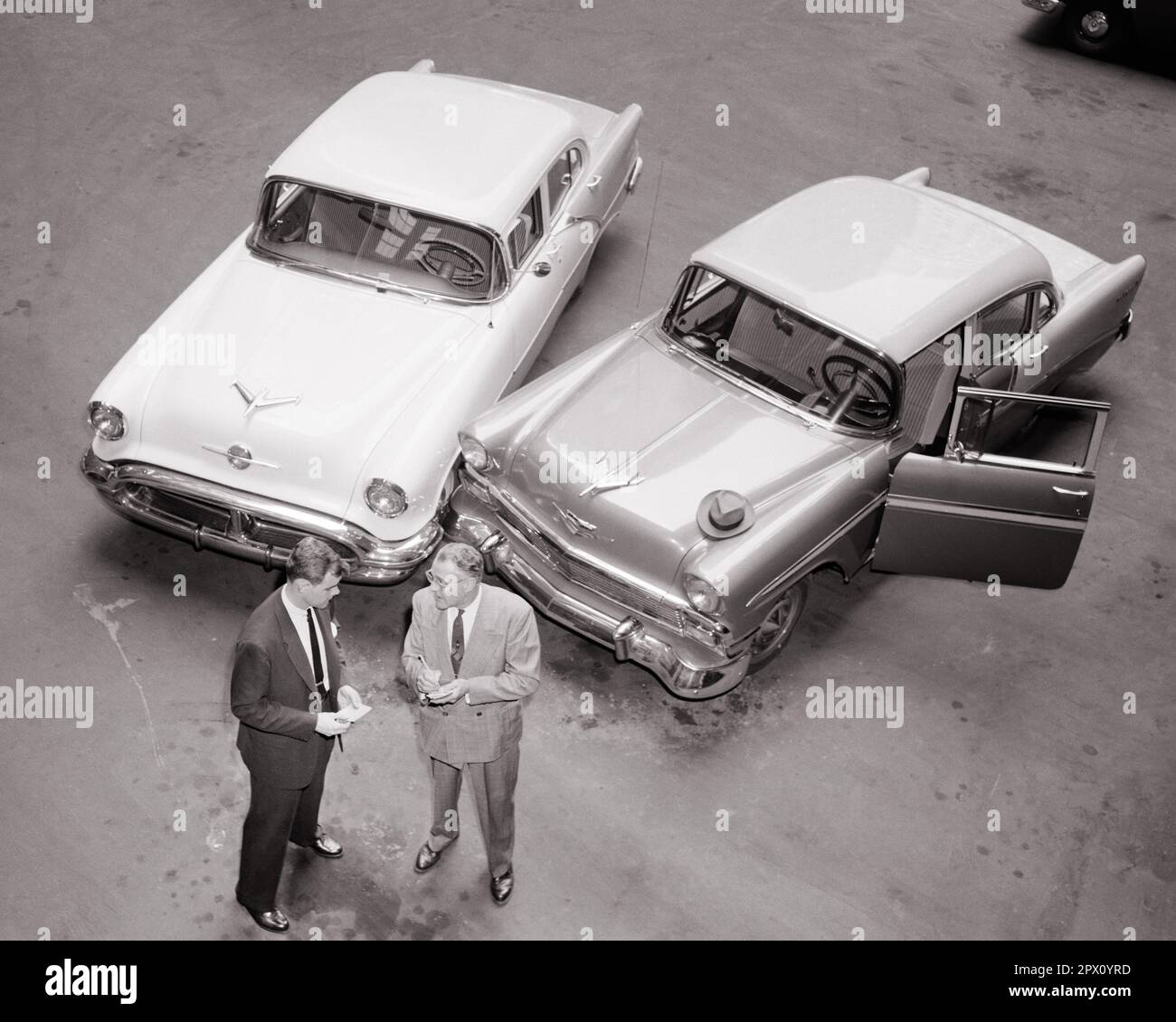 Fender bender hi-res stock photography and images - Alamy