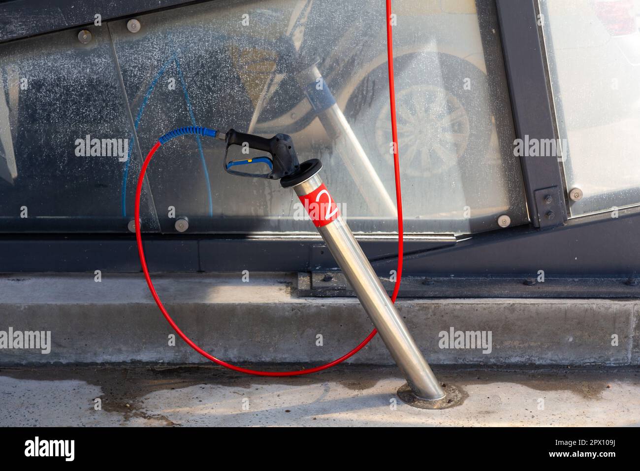 Prep guns hi-res stock photography and images - Alamy