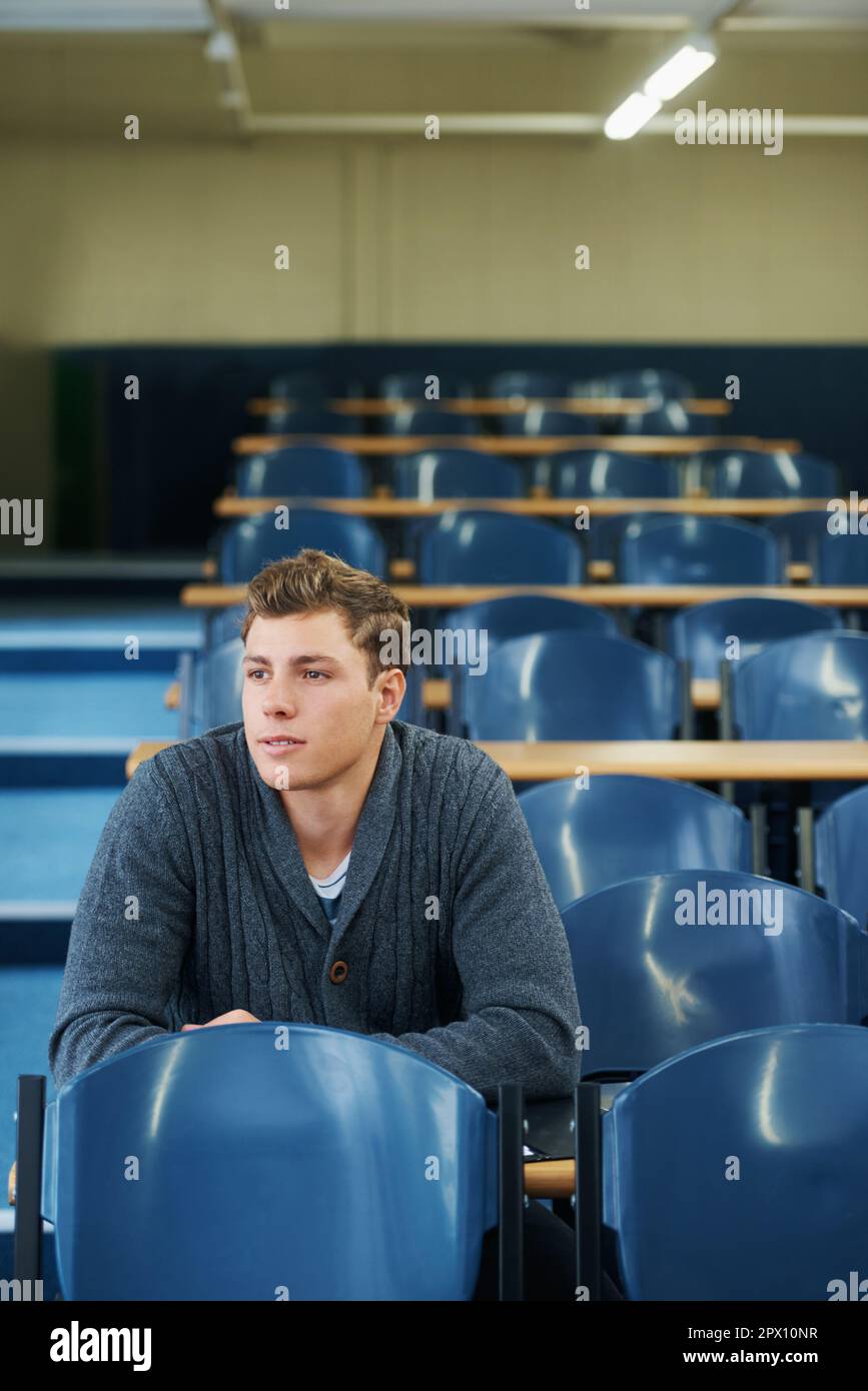 Lecture hall students hi-res stock photography and images - Alamy