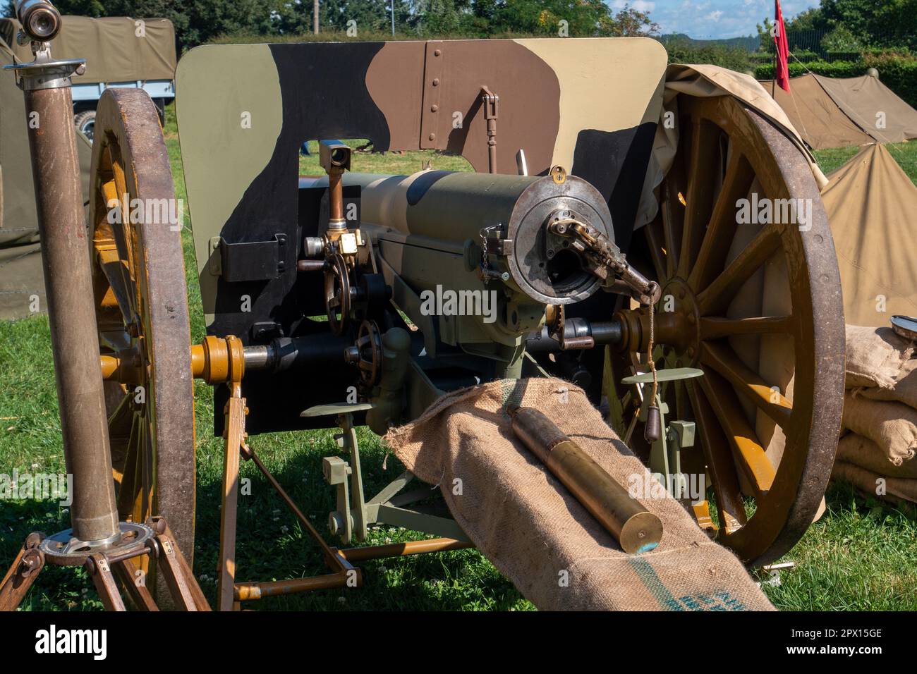 Gunpowder carriage hi-res stock photography and images - Alamy