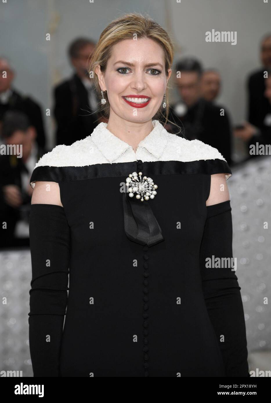 Eaddy Kiernan Bunzel attends The Metropolitan Museum of Art's Costume ...