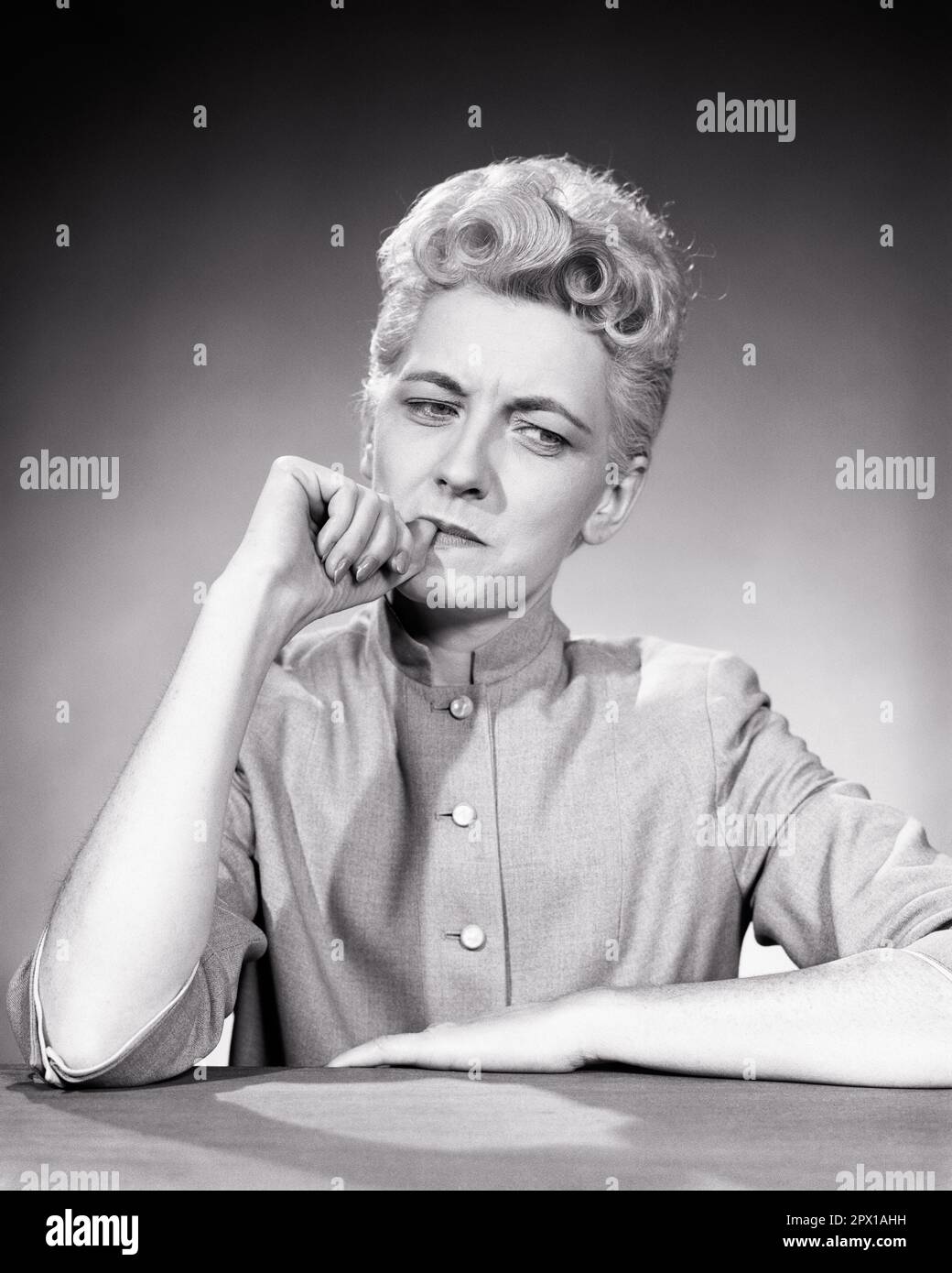 Despair women hi-res stock photography and images - Alamy