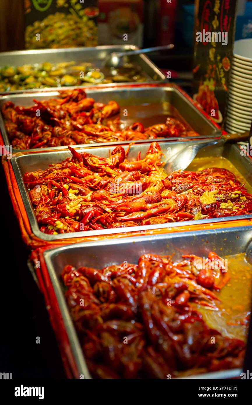Street food at the Raohe Street Night Market, Taipei, Taiwan Stock ...