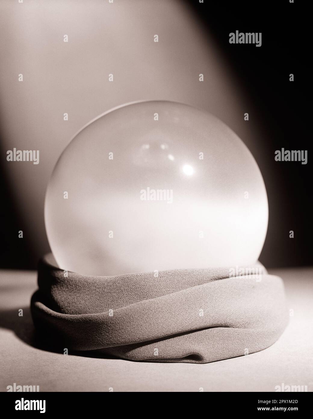 1950s A FORTUNETELLER’S CRYSTAL BALL IN SPOOKY LIGHT - s5770 HAR001 ...