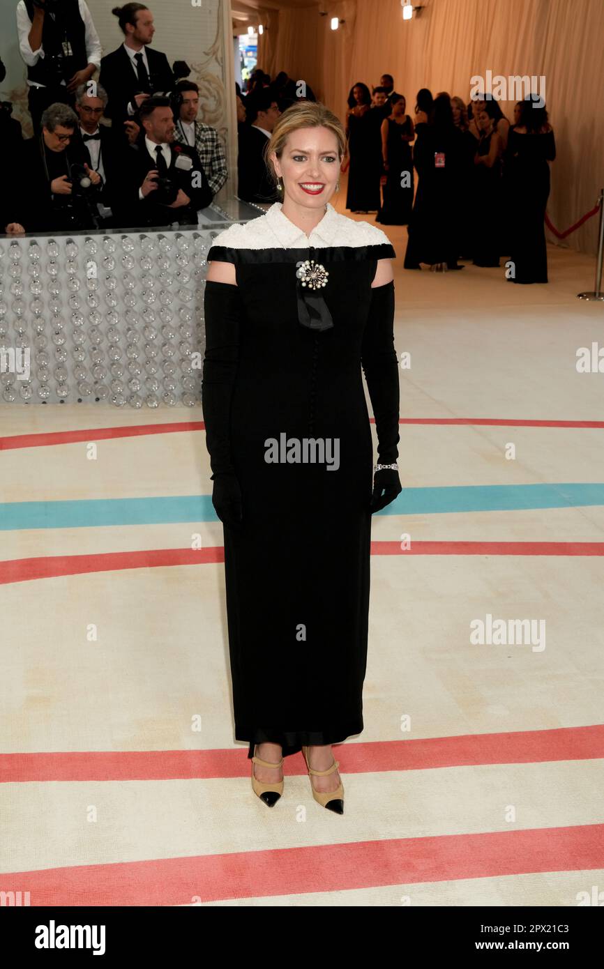 New York, USA. 01st May, 2023. Eaddy Kiernan Bunzel on the red carpet ...