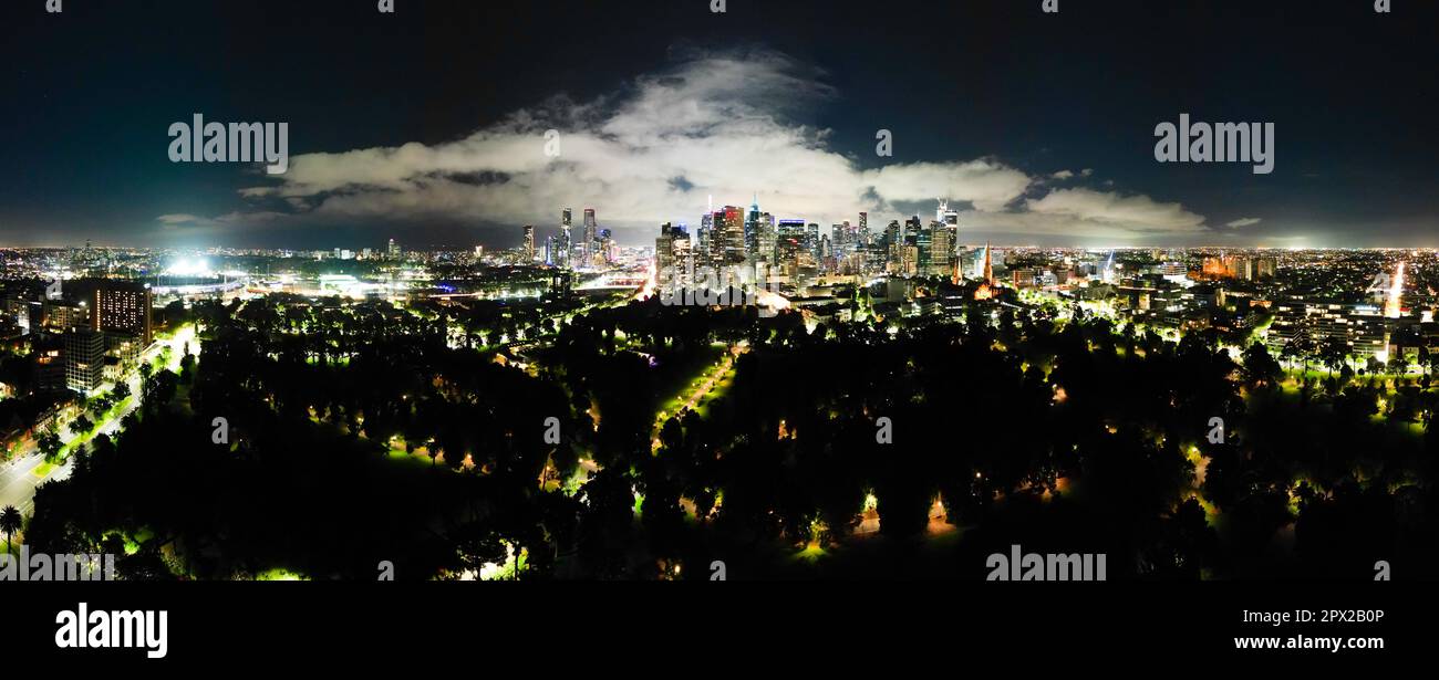 Melbourne skyline at night in Australia Stock Photo - Alamy