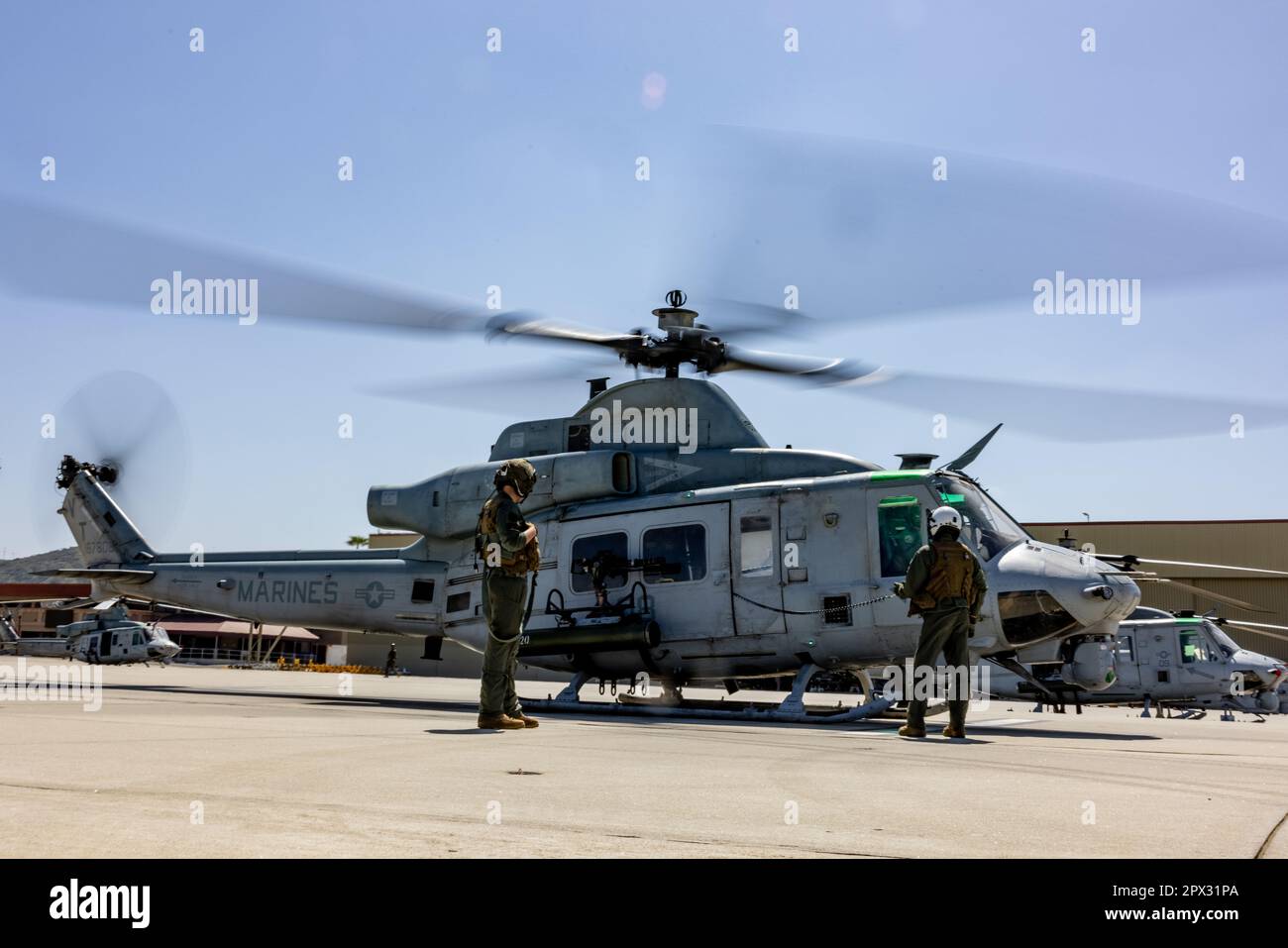 A U.S. Marine Corps UH-1Y Venom with Marine Light Attack Helicopter ...