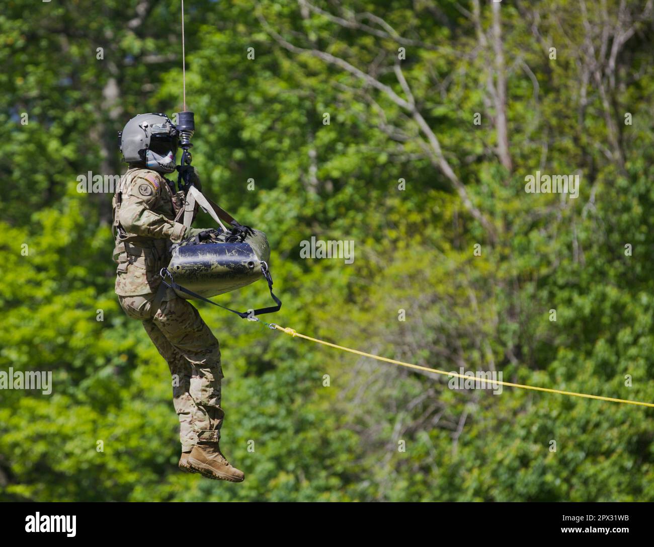 A U.S. Army UH-60 Black Hawk Crew Chief, assigned to 4th Ranger ...